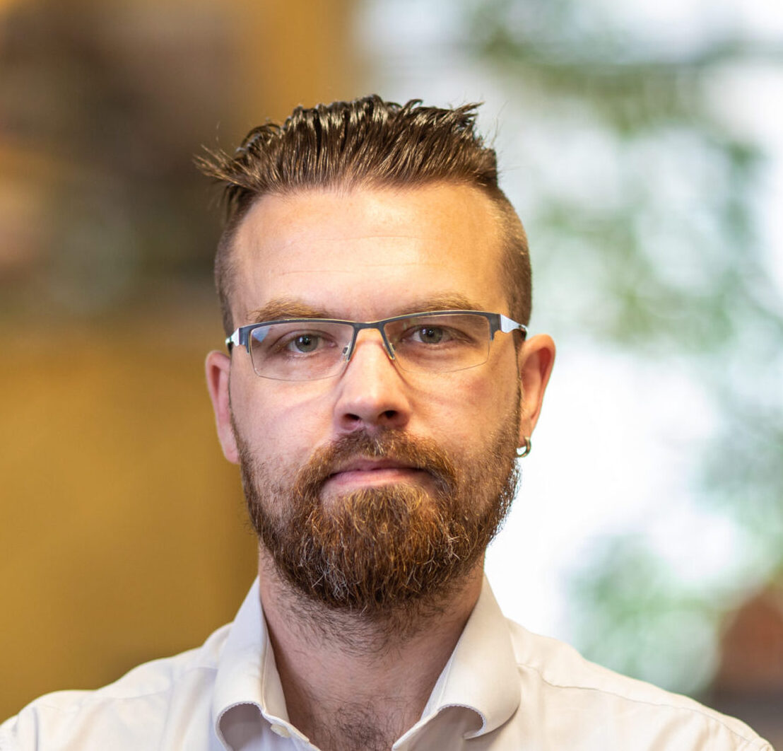 Jason White - Martins Rubber